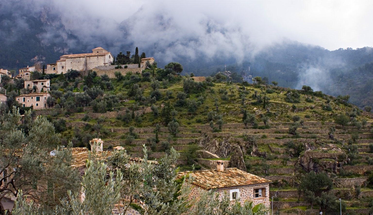 Cele mai bune insule spaniole pentru următoarea vacanță - Perfect Tour